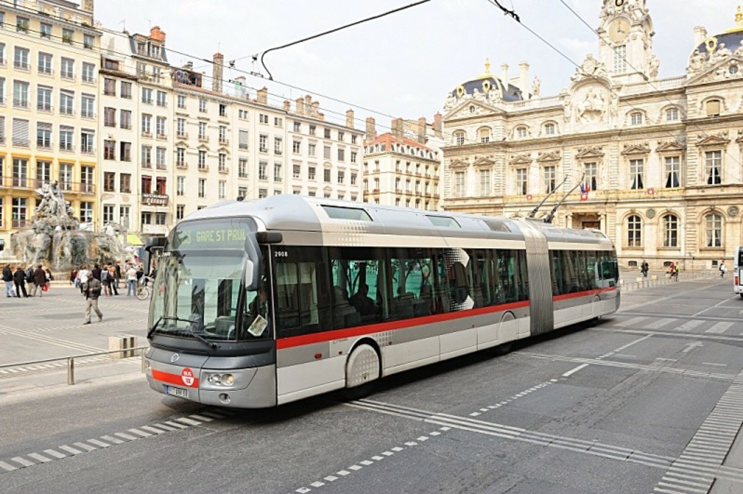 Development of the Lyon trolleybus network - Enotrac