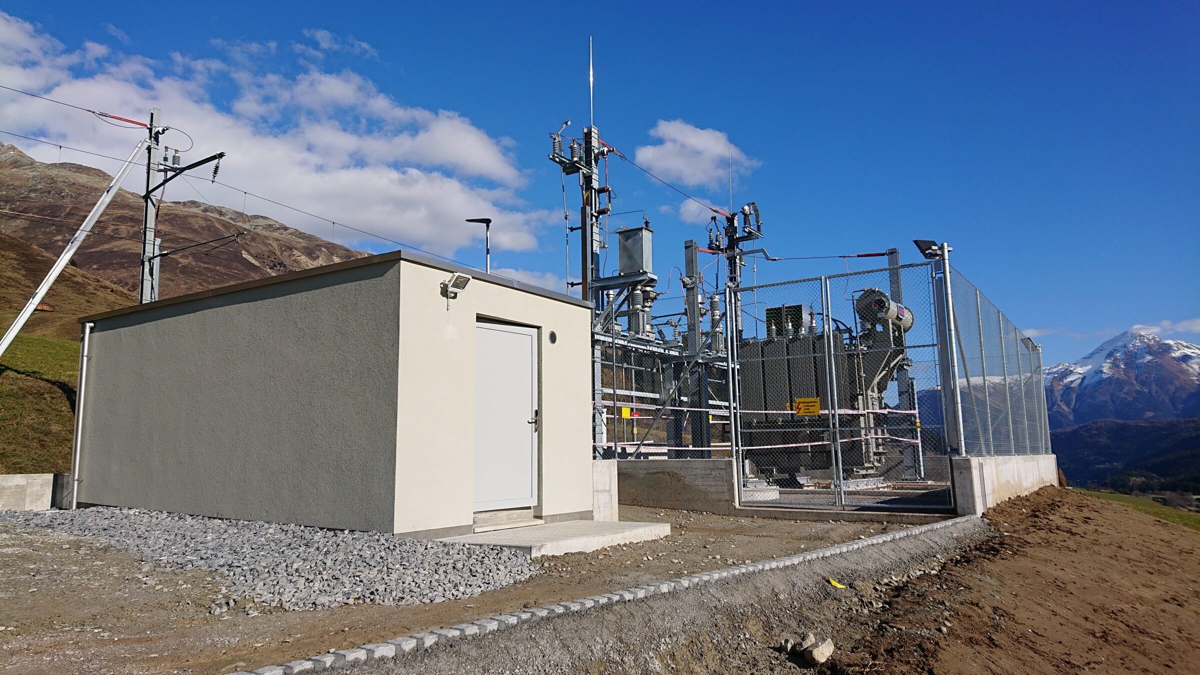 11 kV grid interconnection Surselva MGB - RhB - Enotrac